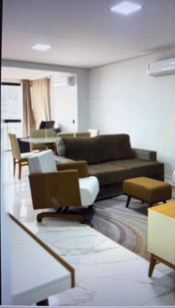 Apto A 100 Metros Das Piscinas Balneário Piratuba - Piratuba