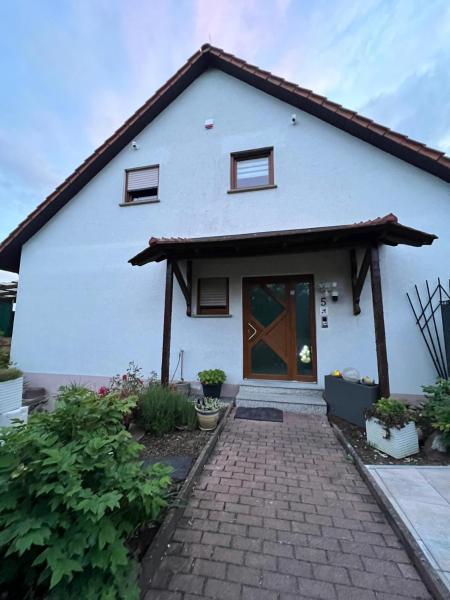 Top Lage 2 Personen Volkach Wohnwagen Luxus - Volkach