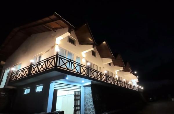 Harika Palace - Pangoot