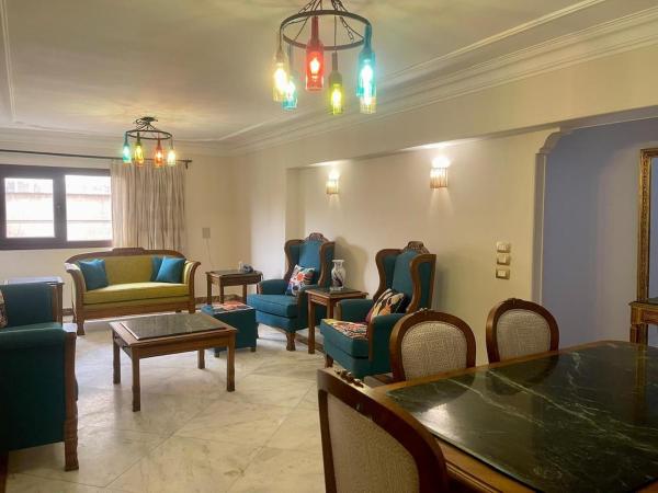 Central And Quite - Le Caire