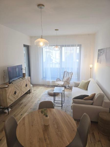 Apartment In The City Centre - Free Garage Parking - Bratislava