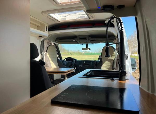 Camper 4x4 - Szerbia