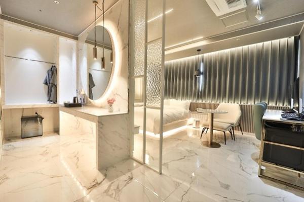 Daejeon Yongjeon Belleza Hotel - Daejeon