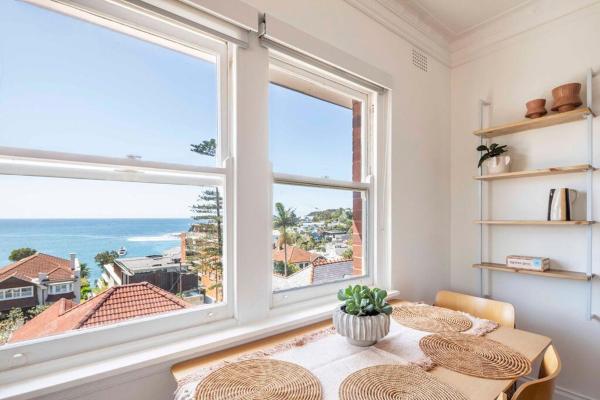 Ocean Views At The Holkham Fairy Bower - Narrabeen