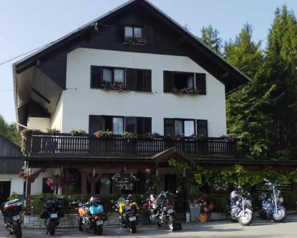 Guest House Kmečki Hram Fortuna - Slovenië