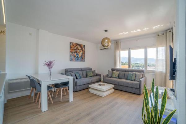 Milenial Immo Apartment With Parking In Roses - Roses