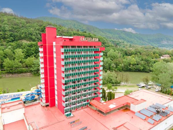 Complex Balnear Cozia - Corp Caciulata - Băile Olănești