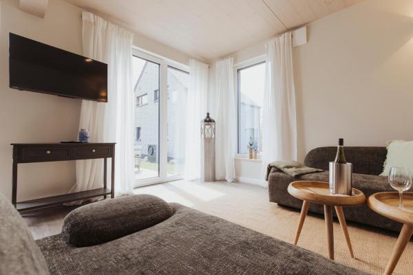 Neu "Rügen Resørt Sagard" Großzügige, Gemütliche Doppelhaushälfte "Alvin" Mit Terrasse - Binz