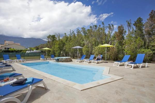 Bel Appartement à Pietracorbara Avec Piscine - Cap Corse