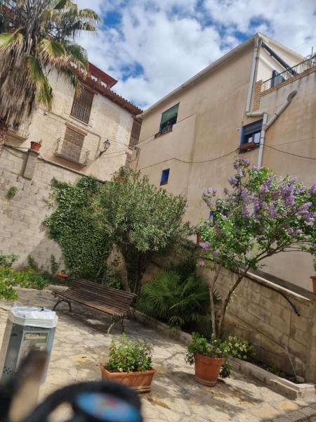 Casa Rural En Un Pueblo De Matarraña, Teruel Aragón - Calaceite