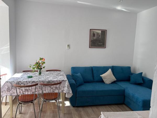 Top Floor Apartment - Velipoja