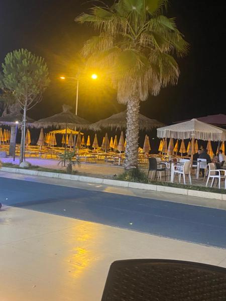 Leo Apartaments With Sea View - Durrës