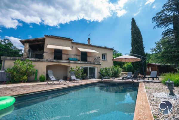 Agréable Maison Avec Piscine Proche Des Cévennes - Barjac