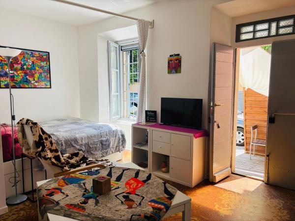 Friendly Africa Room Como Center - Como