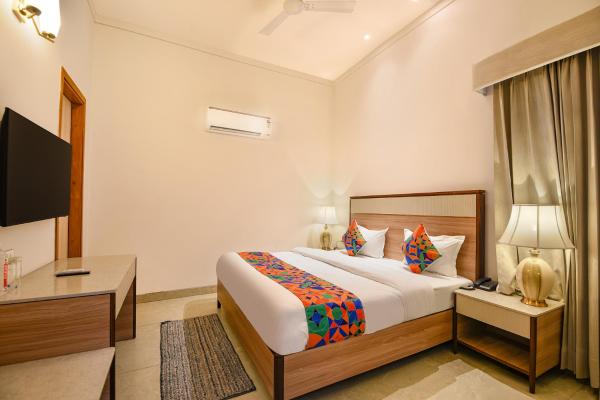 Fabhotel K9 Imperial - Ludhiana