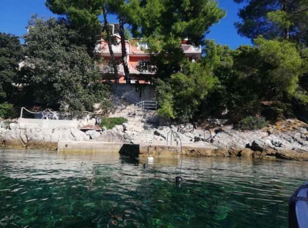 Seafront Charming Apartments Kosirina - Smokvica