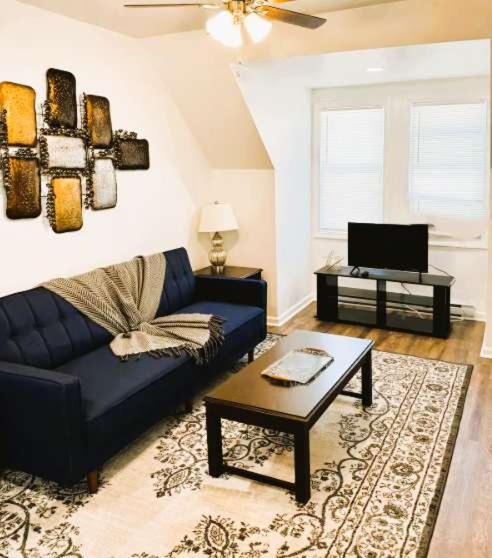 Cozy 1br Retreat - Private - Near City - Pittsburgh, PA