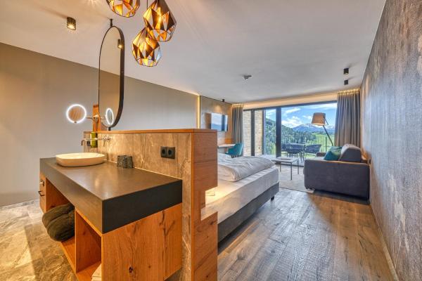 Hotel Avelina - Lana