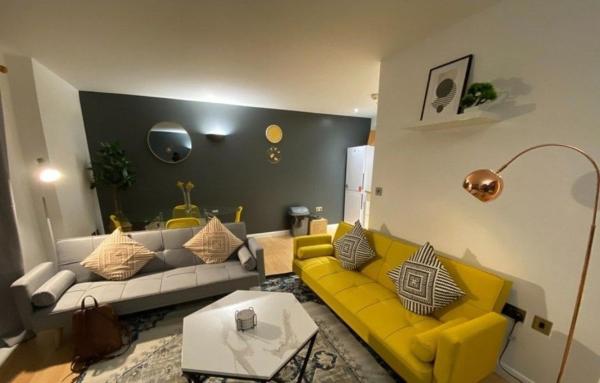 Spacious New 1 Bed Flat In Central Derby - Mickleover - Derby