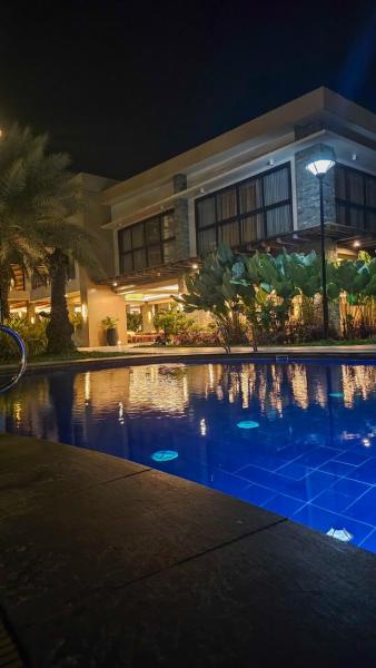 Stunning View Resort-style Ph - Davao City