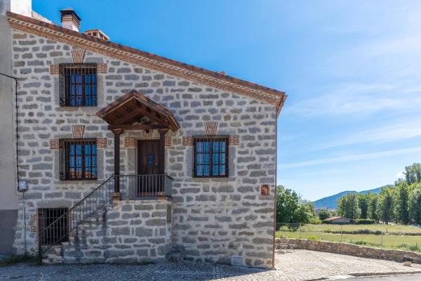 La Bodega De Gredos - La Adrada