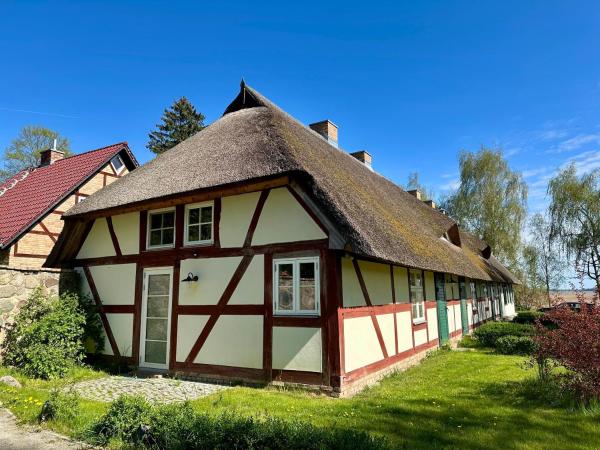 Katen Am Schwanenteich - Anklam