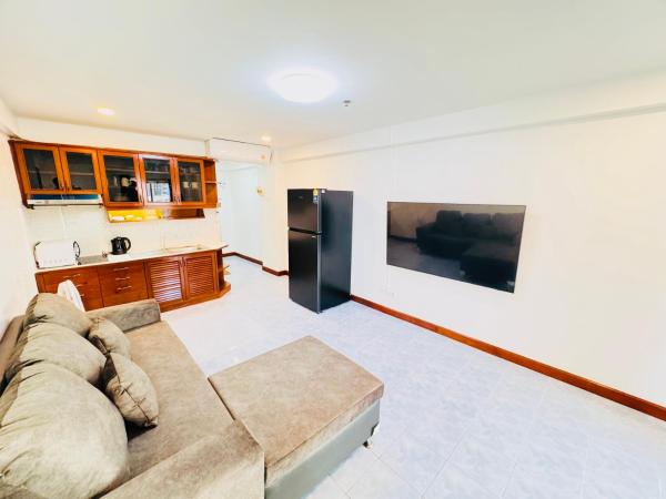 Zanova Island Seaview 11 - Jomtien