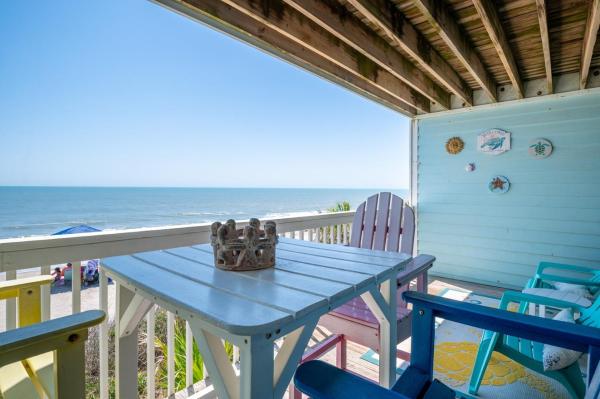 Oceanfront Condo With 3+ Pools - Ocean Dunes 2105 - Bald Head Island, NC