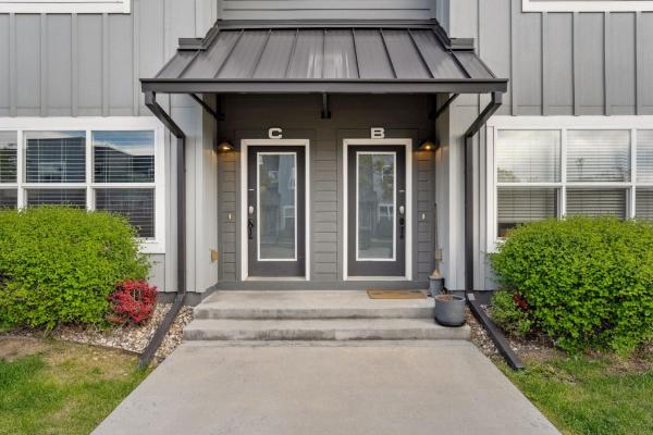 Spectacular Home Near Breweries & River District! - Lory State Park, Bellvue