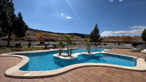 Bungalow Familiar Con Piscina Y Terraza En El Campello By Turihome - El Campello