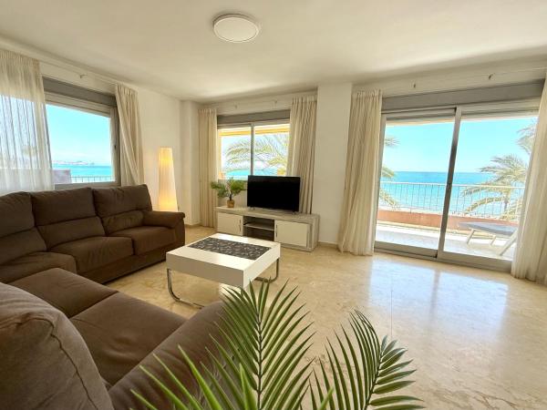 Nautique Beachfront Apartment - Fuengirola