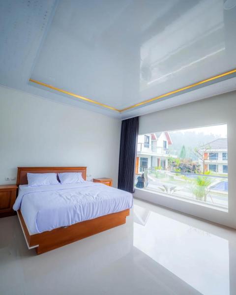 Grand Wijaya Hotel Dan Villa Sarangan - Magetan