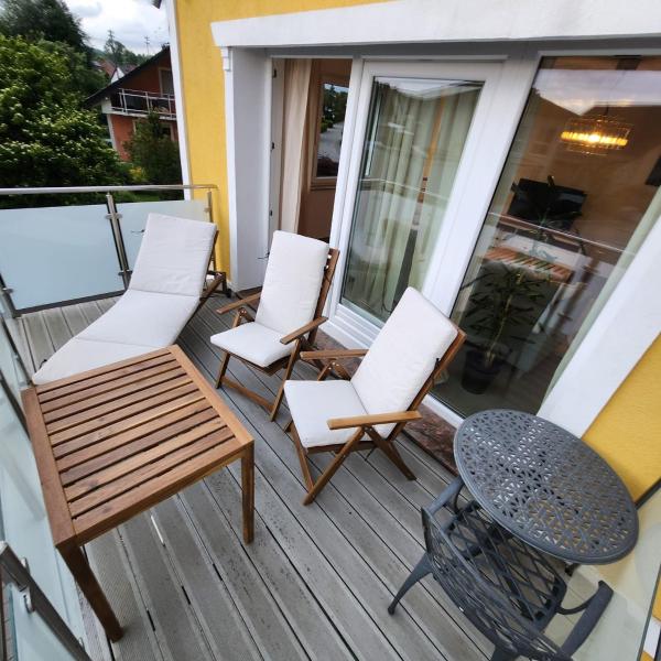 Esmeralda Ferienwohnung Mit Sonnenterrasse & Großem Parkplatz - Aulendorf