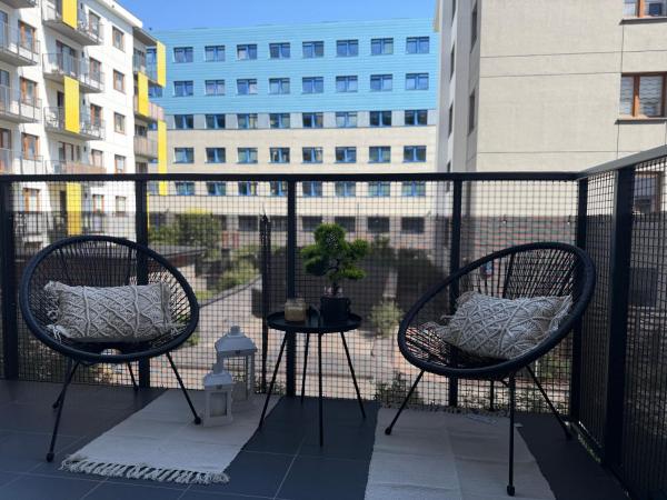 Modern Apartment Near To The Chopin's Airport Cybernetyki 2a - 華沙