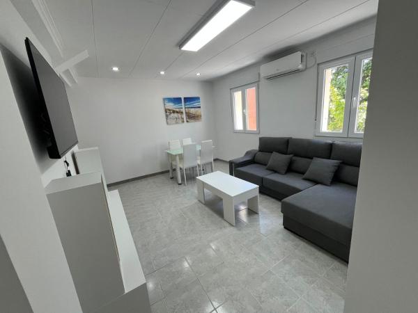 La Torre De Babel - Valencia