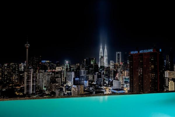 Infinity Pool By Lucentia Residence - Bukit Bintang