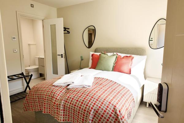 George Apartments - Gloucestershire