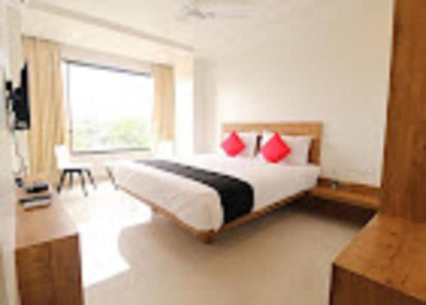 The Orange Flag - Renuka Hotel - Aurangabad