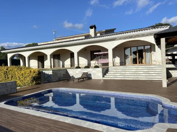 Villa In Mas Mora Near Costa Brava Beaches - Malgrat de Mar