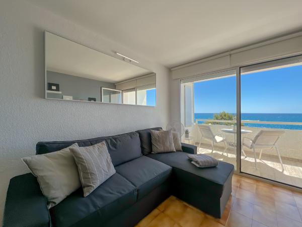 Apartment In Pineda De Mar By The Beach - Calella