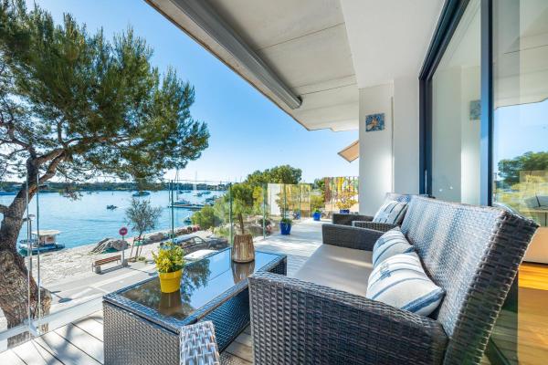 Ponent - Modern Apartment With Sea Views In Portocolom Free Wifi - Portocolom