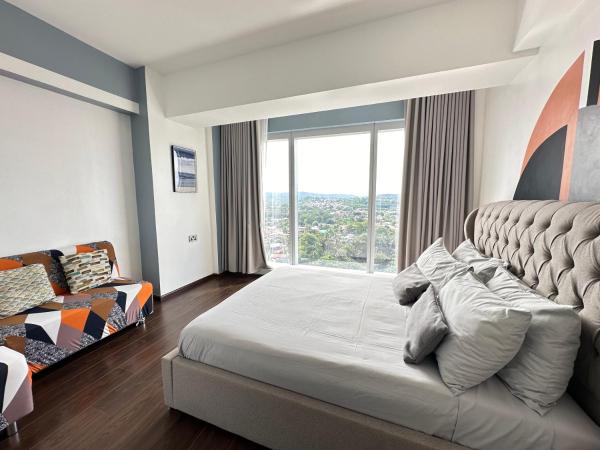 Condotel Aeon Towers Davao 20mbps Wifi - Davao City