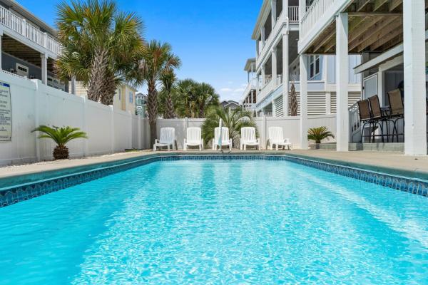 Free Beach Setup - Beach Hive With Ocean Views - Sunset Beach, NC