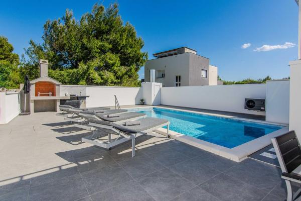 Apartmani Sanja - Vir