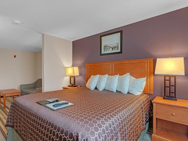 Bowman Lodge & Convention Center - Sheets, ND