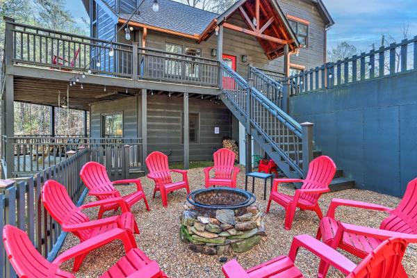 Resort-style Home W/ Hot Tub In Ellijay - Ellijay, GA