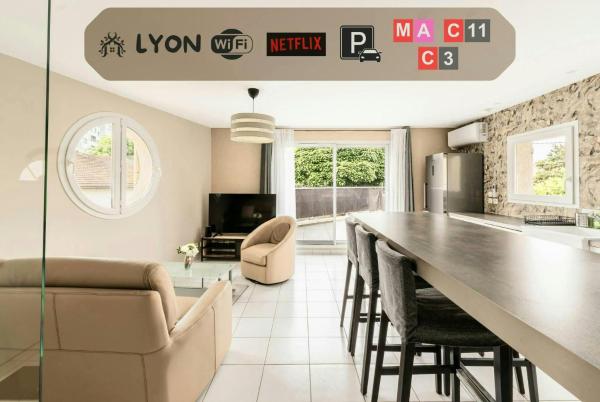 Cosy Hub : Confort Pro Garage Proche Transports - Meyzieu