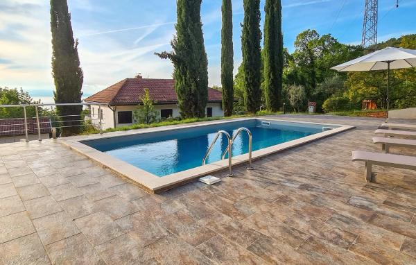 Stunning Home In Lovran - Lovran