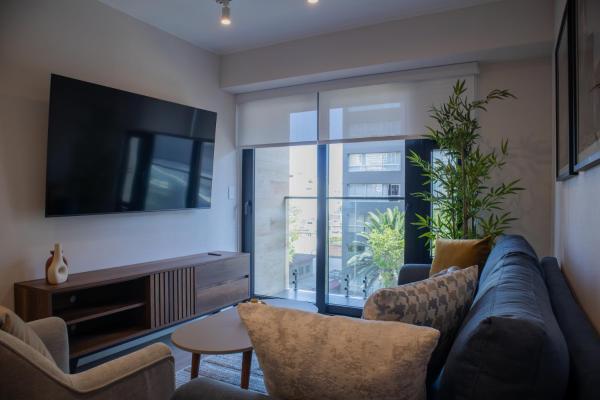 Art By Wynwood House - Lima