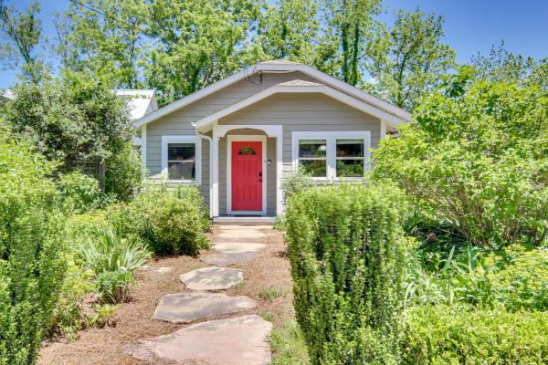 Downtown Brevard Home Walk To Bars And Breweries! - Brevard, NC